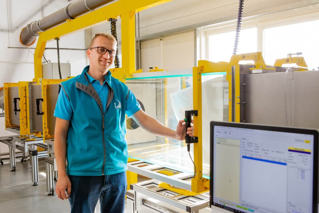 Air filtration - Protective - Lighting | Deltrian International